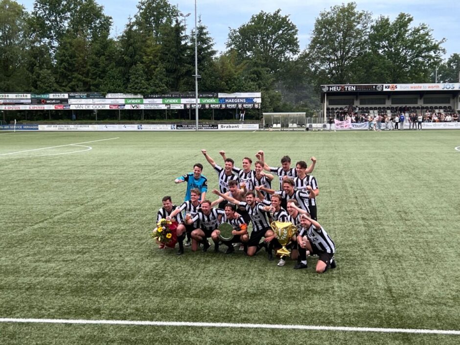 Gemert 10 kampioen! - Voetbalvereniging Gemert