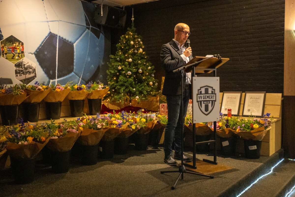 Vele huldigingen tijdens drukke nieuwjaarsreceptie vv Gemert ...